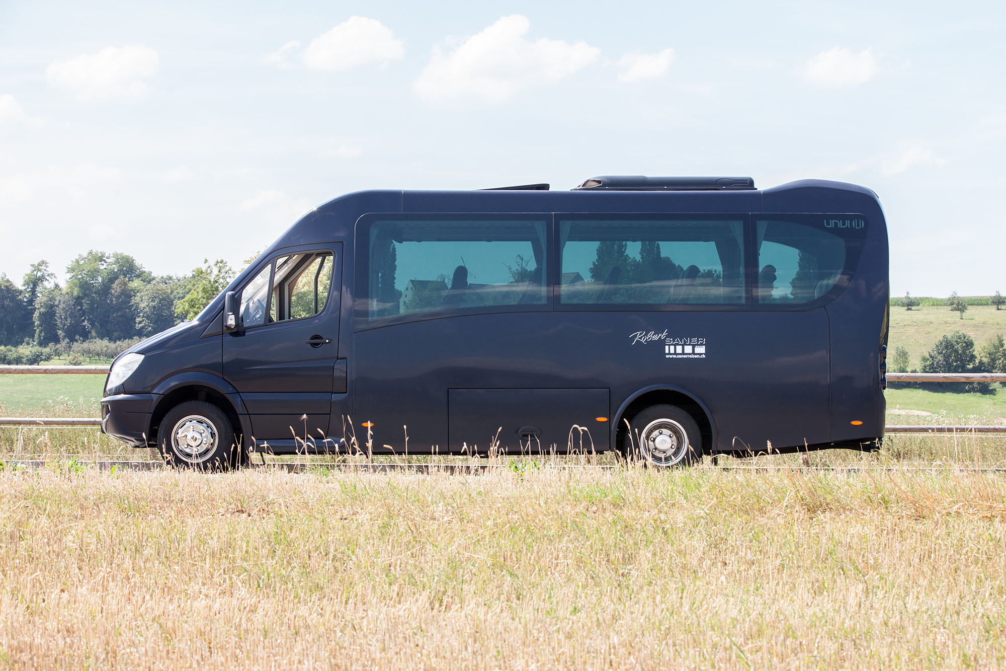 VIP Kleinbus Mercedes - Robert Saner - Carreisen AG